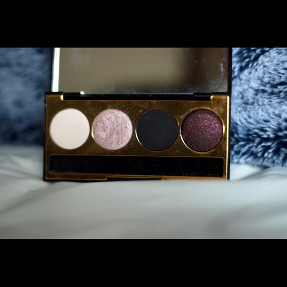 Bobbi Brown | Makeup | Bobbi Brown Smoldering Eye Palette | Poshmark